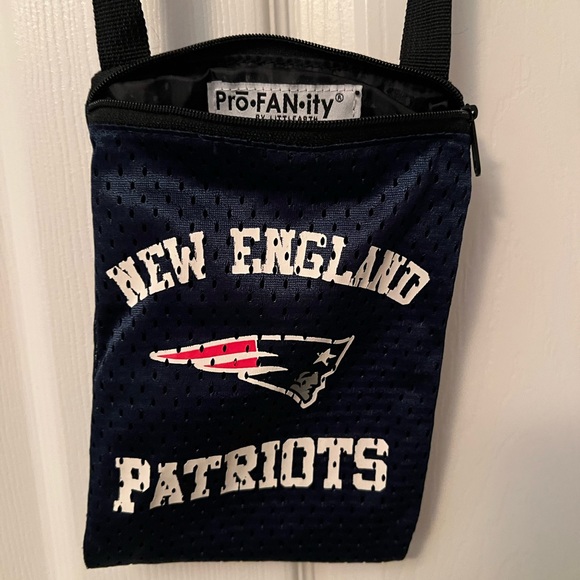 Bags | New England Patriots Navy Crossbody Bag | Poshmark